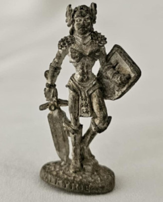 Atari Midway Gauntlet Legends Limited Edition Miniature Pewter Figure ...