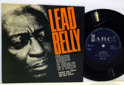 LEADBELLY sings and plays EP 7 INCH VG+/EX-, ARC 68, vinyl, single ...