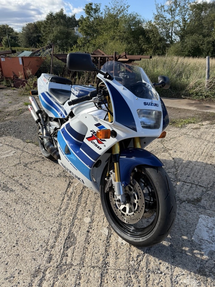 Suzuki RGV 250 VJ22 M | eBay UK