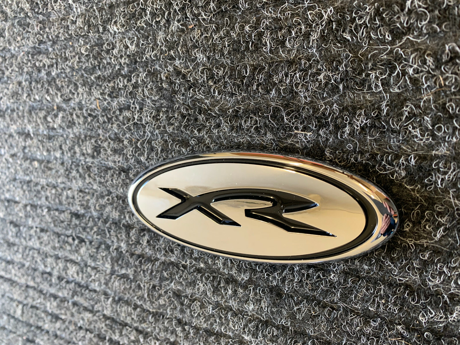 XR FRONT GRILL & REAR BOOT BADGE SUIT BA/BF SERIES FORD FALCON/XR6/XR8 ...