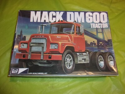 MPC MACK DM 600 TRUCK MODEL 1/25th SCALE IN ORIGINAL BOX !#33 | eBay