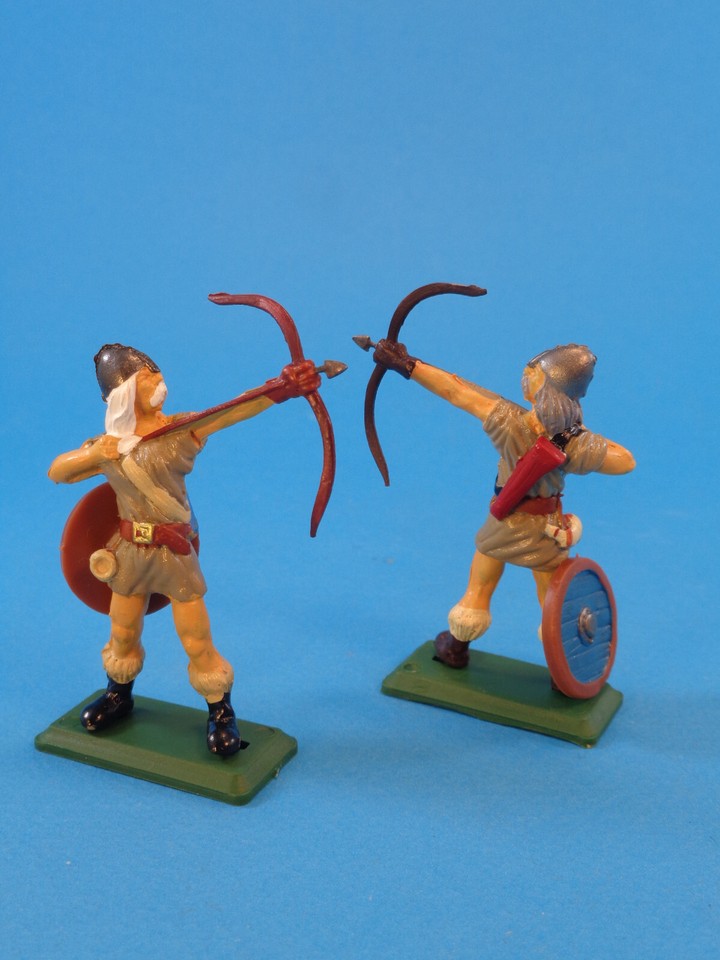 DSG ARGENTINA * VIKING NORDIC ARCHERS BOWMEN WARRIORS x 6 * PLASTIC TOY ...
