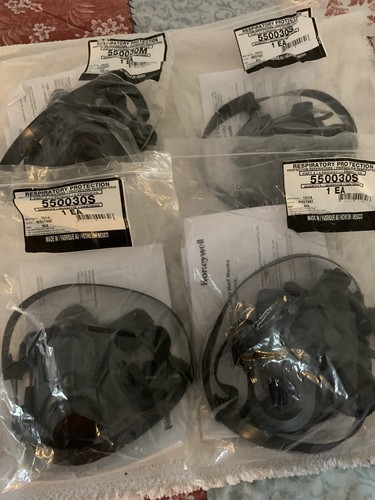 Honeywell (3) 550030S Half Face Respirator And (1) 550030M New PPE Free ...