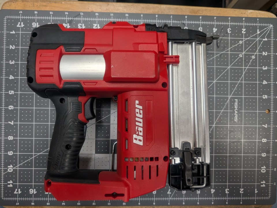 Exc Condition Bauer 20V 18 Gauge Cordless Brad Nailer Model 20131C-B ...