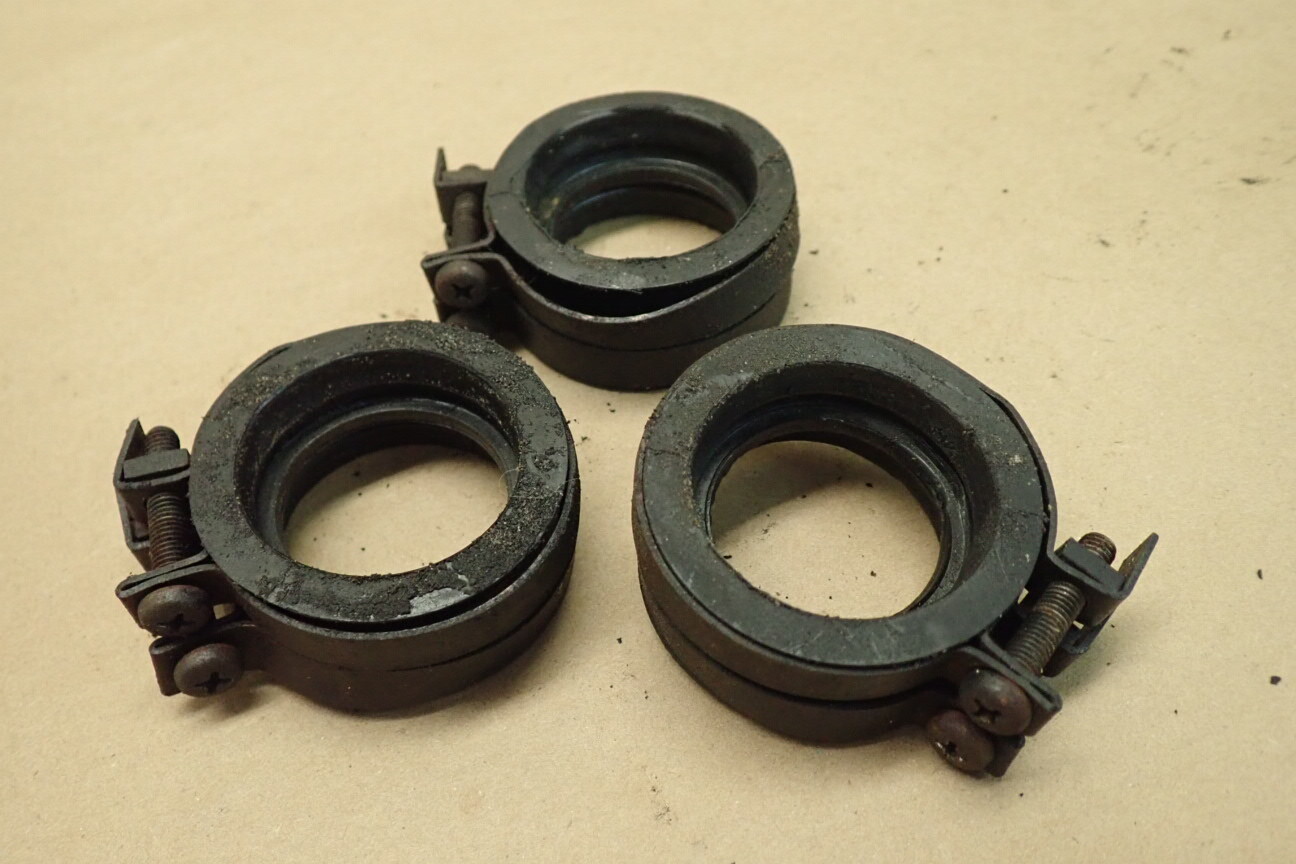 1988 HONDA MAGNA VF750 INTAKE RUBBER BOOT / MANIFOLD ASSY (Q3) | eBay