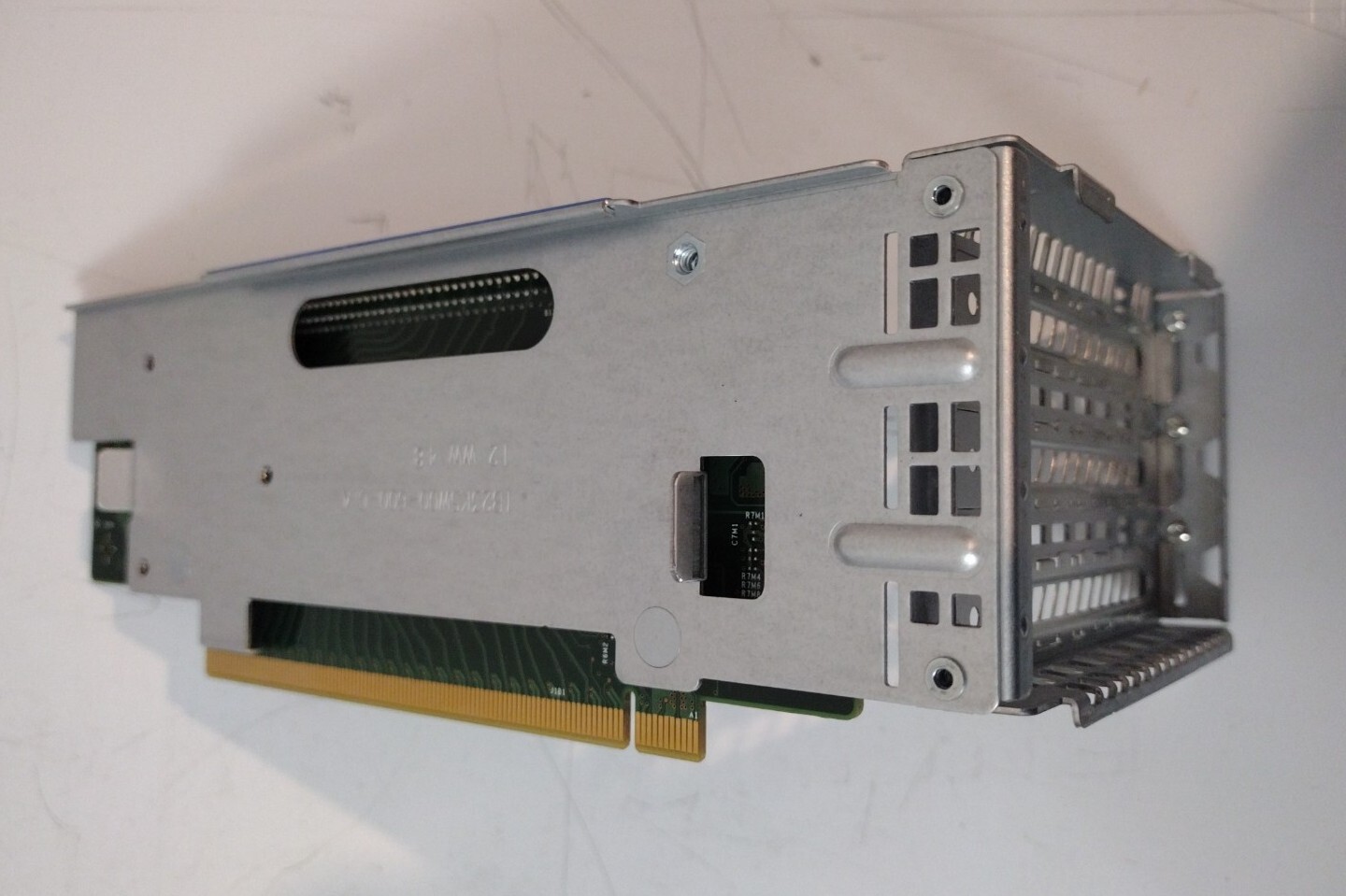 Intel 2U 3-Slot PCI-E Riser Board in Bracket PBA G15038-350 DA0S6GTB4C0 ...