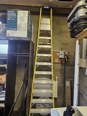 Lyte Trade Glassfibre / Fibreglass Platform Step Ladders 3-12 Tread ...
