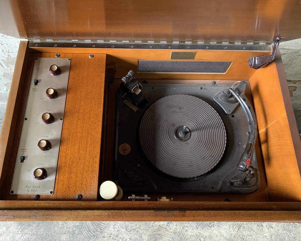 Vintage Mid Century Pilot Radio Corporation Garrard Console Radio ...