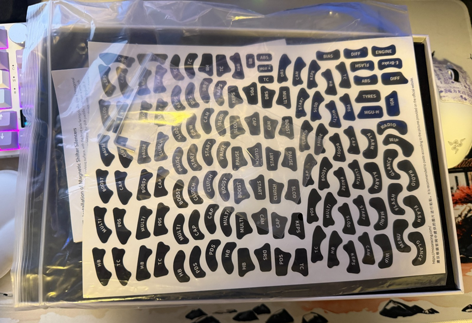 MOZA Racing FSR Formula Wheel (Mint Condition, film still on screen ...