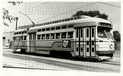 9AA706 RP 1949/90s CLEVELAND TRANSIT SYSTEM STREETCAR #4223 END OF ST ...