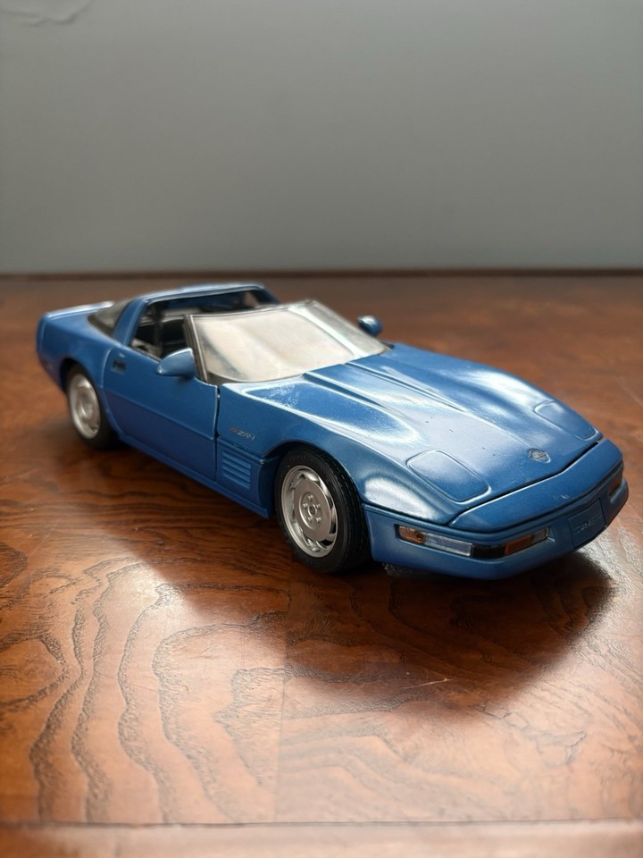 MAISTO 1996 CHEVROLET CORVETTE CONVERTIBLE C4 BLUE 1/18 DIECAST SPECIAL ...