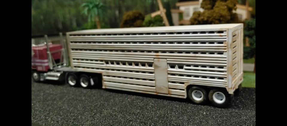1/64 Mack Cruiseliner "Pigpen Truck" | eBay