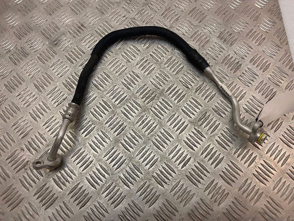 Volvo XC90 2020 Air conditioning (A/C) pipe/hose 31369392 300kW ...