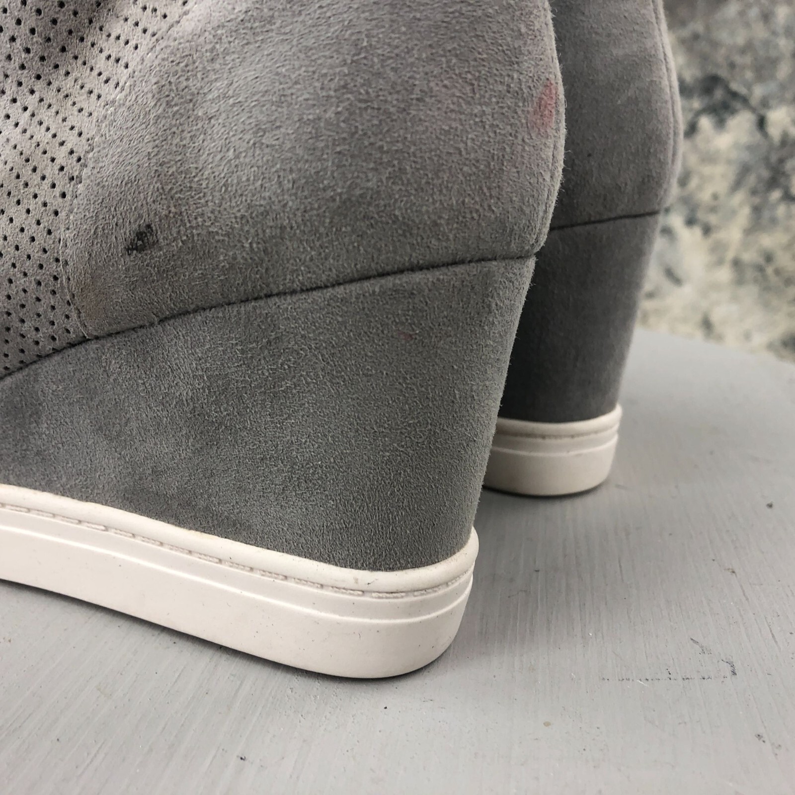 Linea Paolo Women's 7.5M Felicia Grey Suede Perforate… - Gem