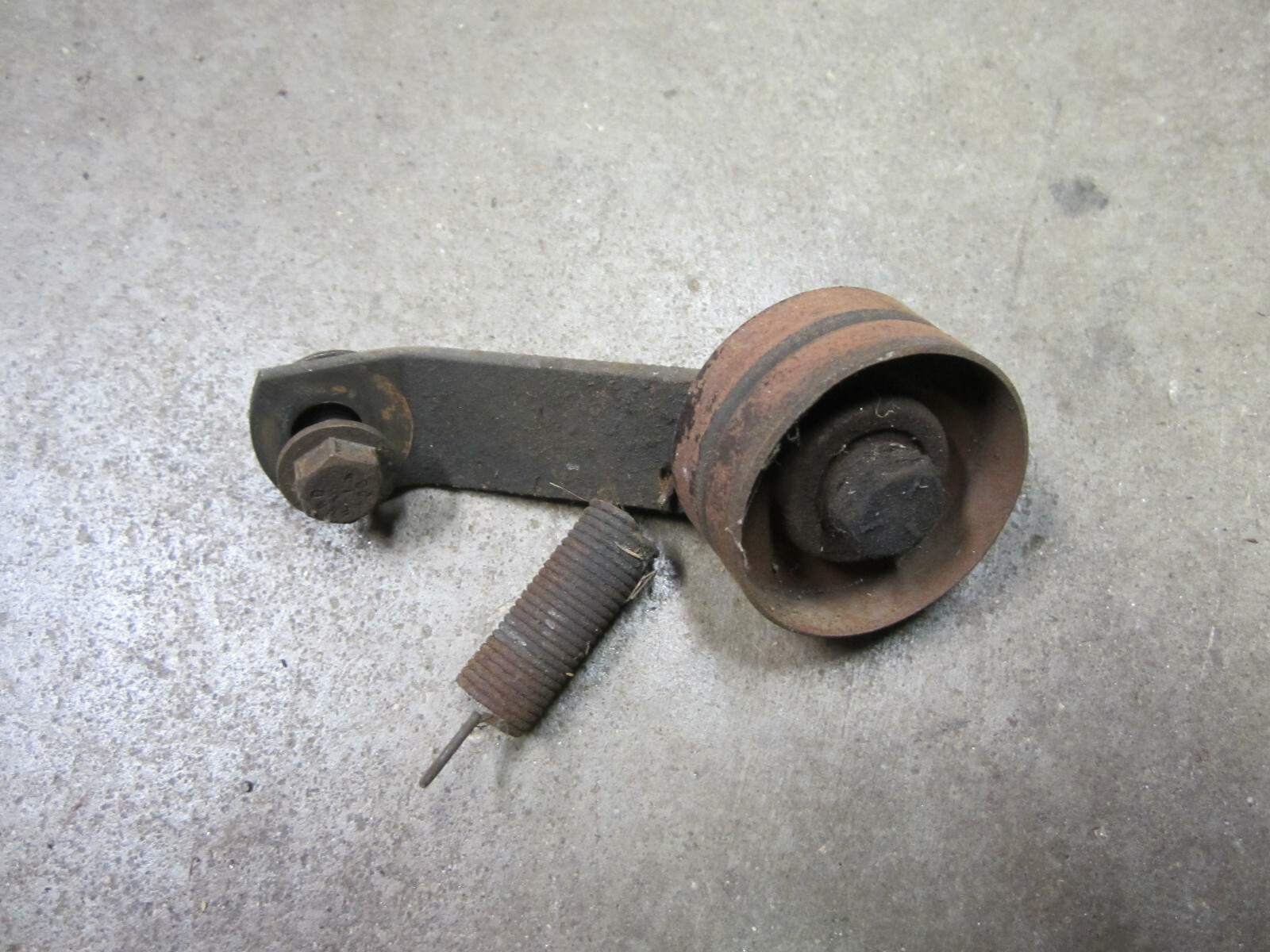 Toro SnowMaster Idler Arm & Pulley 26-8990 25-5880 and Spring and Bolt ...