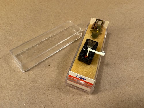 Astatic 146-1 Cartridge w/ Needle & Mount Bracket in Case 308 N62 | eBay