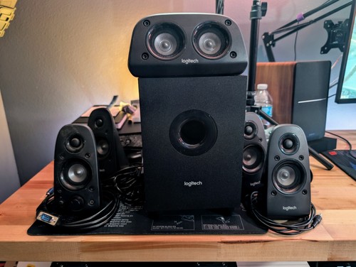 Logitech Z506 Surround Sound 5.1 Computer Home Theater System (PLEASE ...