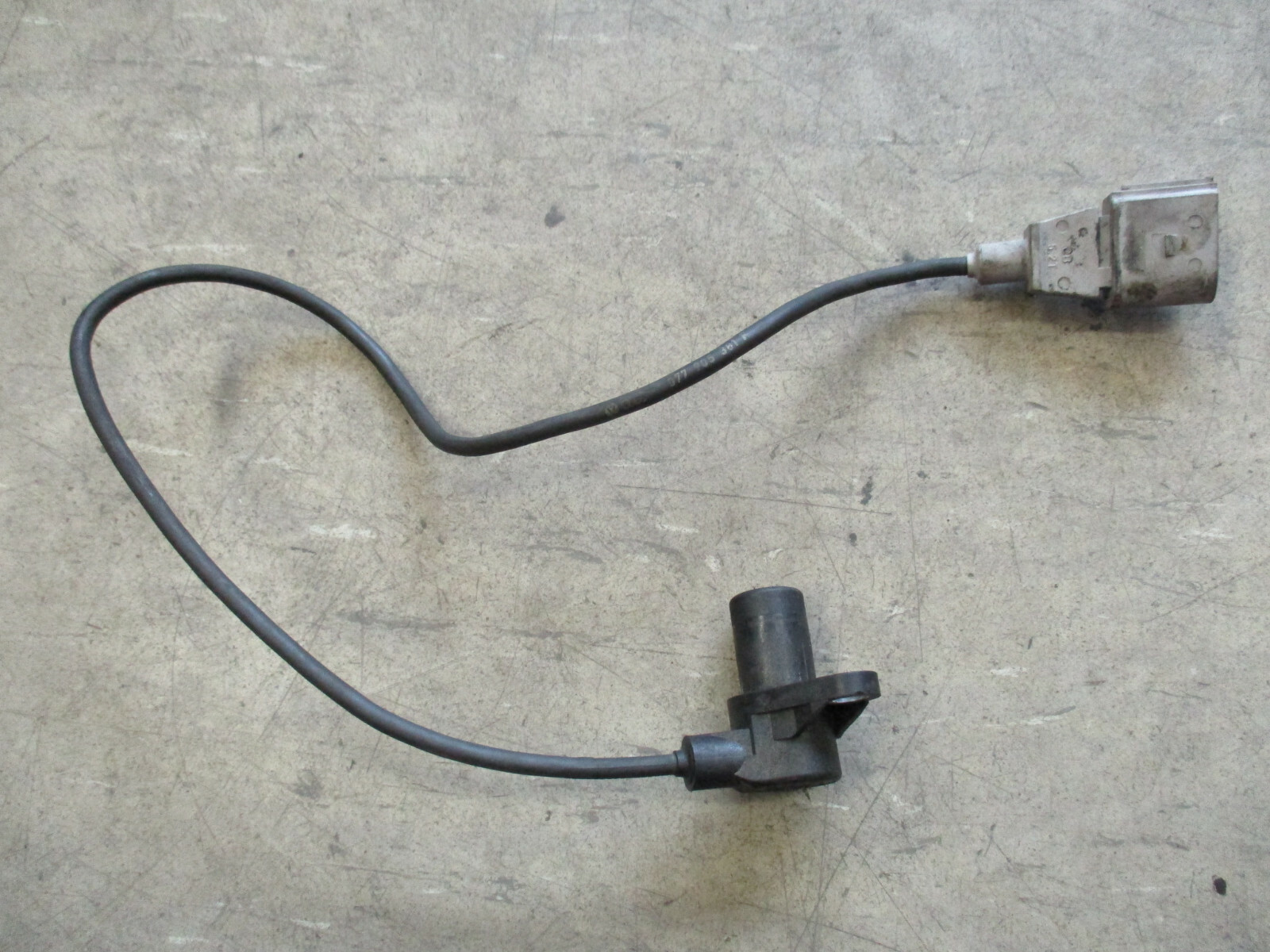 Kurbelwellensensor Audi S4 B6 B7 8E 4.2 V8 BBK 077905381F Impulsgeber ...