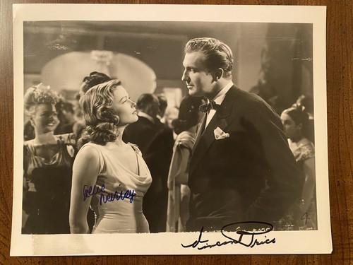 Vincent Price Gene Tierney Signed Autographed 10x8 Photo With COA Laura ...