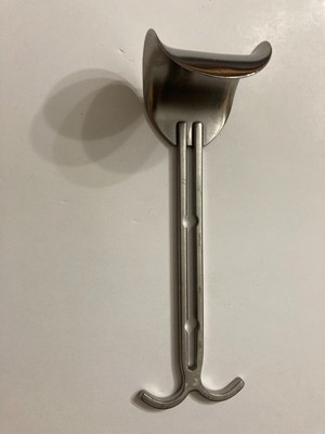 Retractors - Center Blades