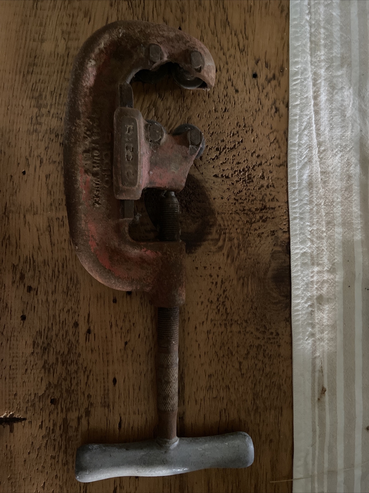 RIDGID (Rigid) 42A Heavy Duty 4 Wheel Pipe Cutter 1/2'' To 2'' Vintage ...