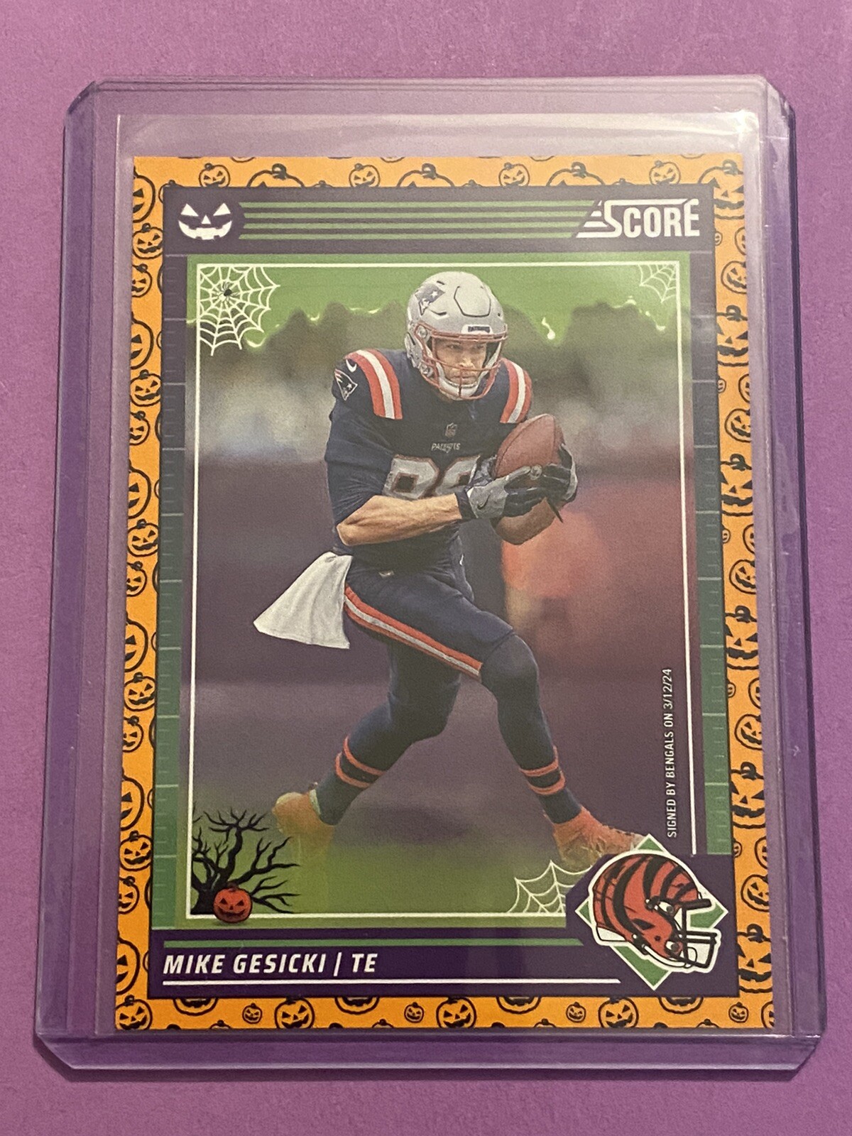 2024 Score Trick-A-Treat #191 Mike Gesicki Cincinnati Bengals Orange ...