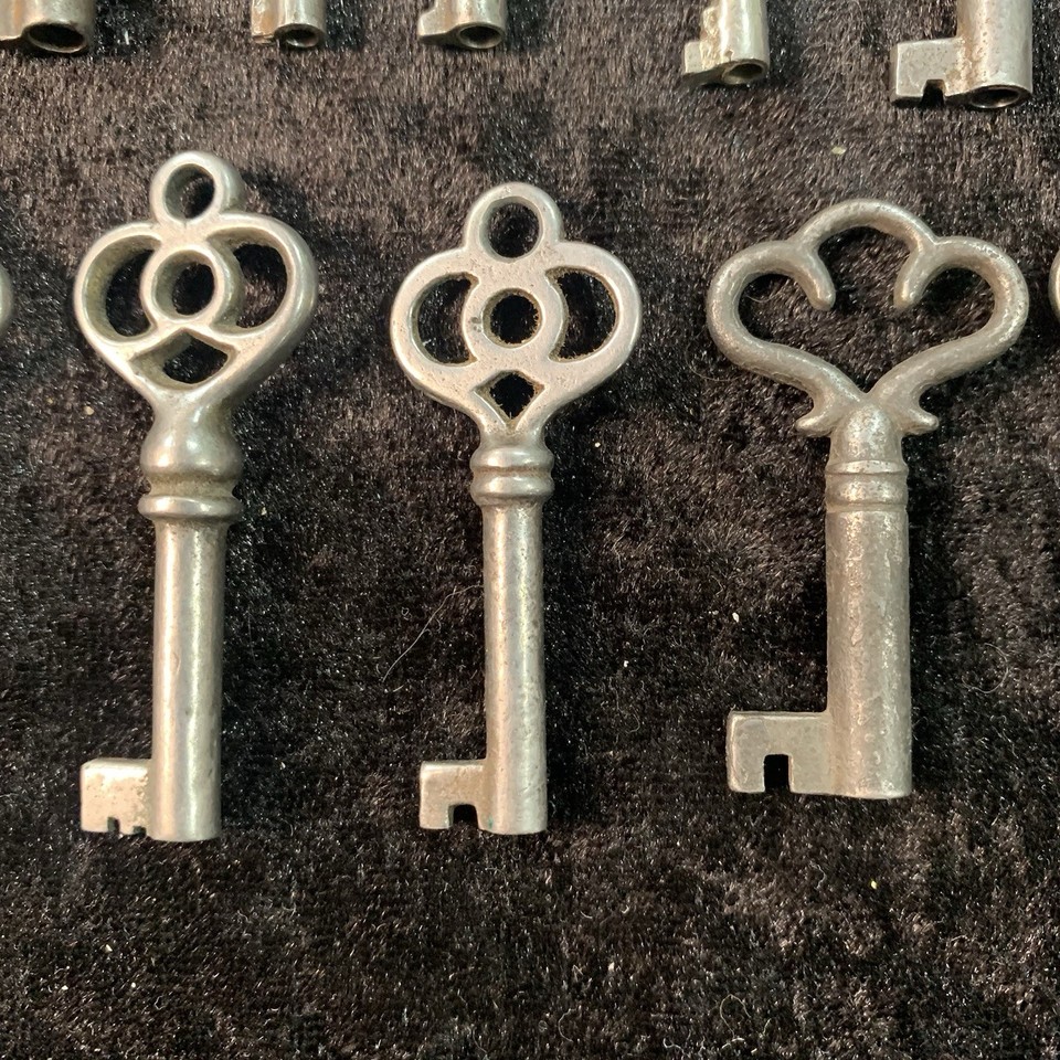 Small Vintage Open Barrel Skeleton Key Lot of 16 Antique Original | eBay