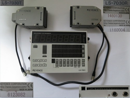 Keyence HIGH-ACCURACY CCD MICROMETER LS-7001 + LS-7030T / LS-7030R 23-3 ...