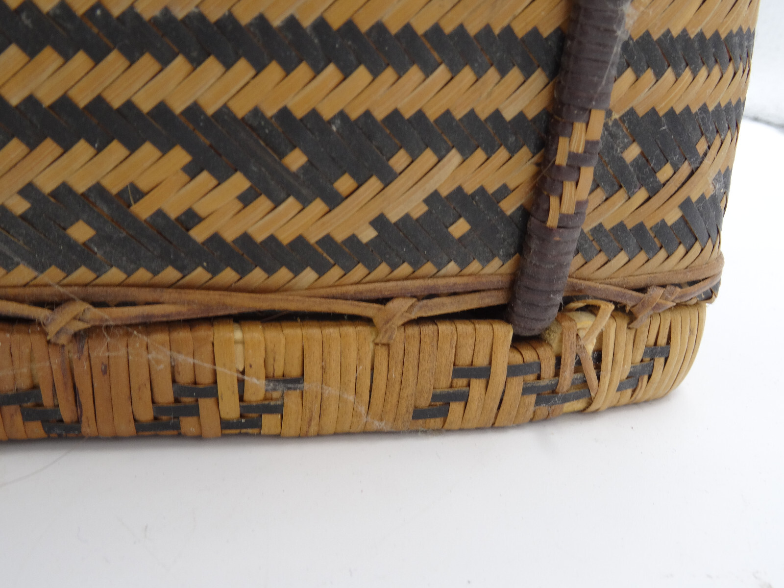 ANTIQUE TIRURAY TRIBE PALAWAN ISLAND BAMBOO RIVER CAN… - Gem