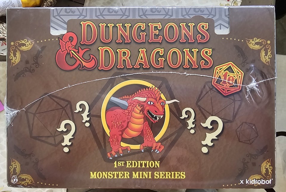 Dungeons & Dragons 1st Edition Monster Mini Series Sealed Display (24 ...