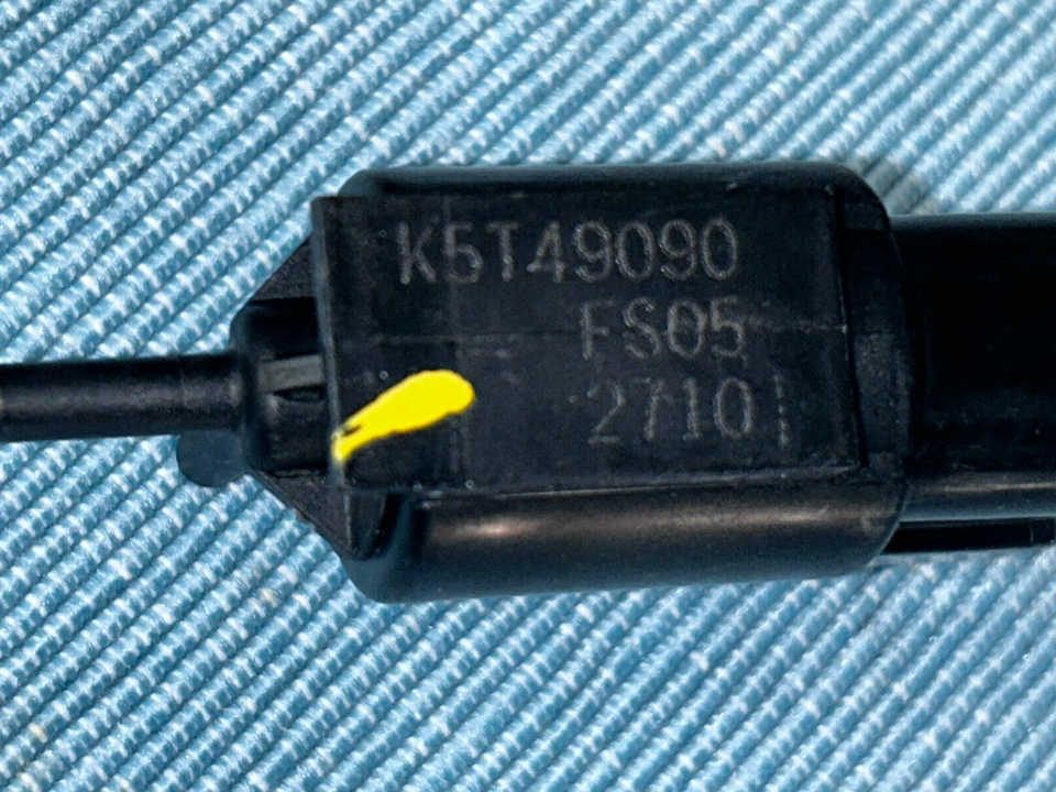 MAZDA 626 Miata MX6 Protege Millenia MPV 929 323 Vacuum Solenoid Valve ...