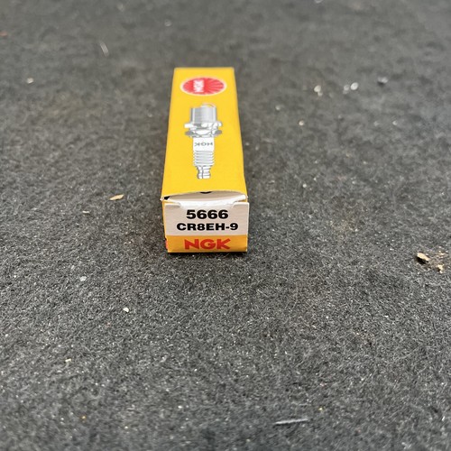 Ngk CR8EH-9 Spark Plug New In Packet Mp 4 | eBay