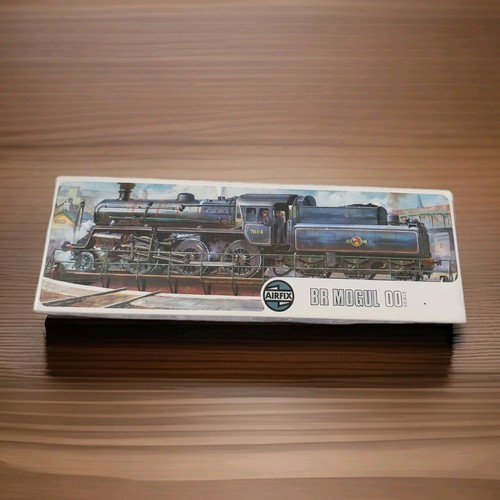 OO AIRFIX BR MOGUL locomotive Steam Train Model KIT VINTAGE Sealed Bag ...
