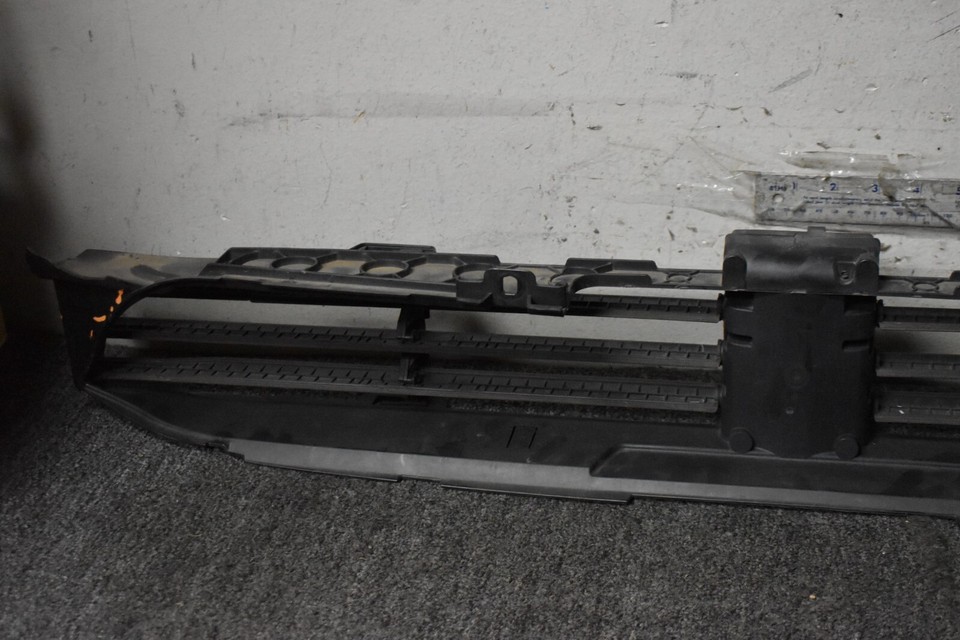 BMW X3 FRONT AIR FLAPS LOWER FACTORY OEM | eBay