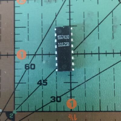 SIGNETICS SEMICONDUCTOR 10125B 14 PIN PLASTIC DIP VINTAGE | eBay