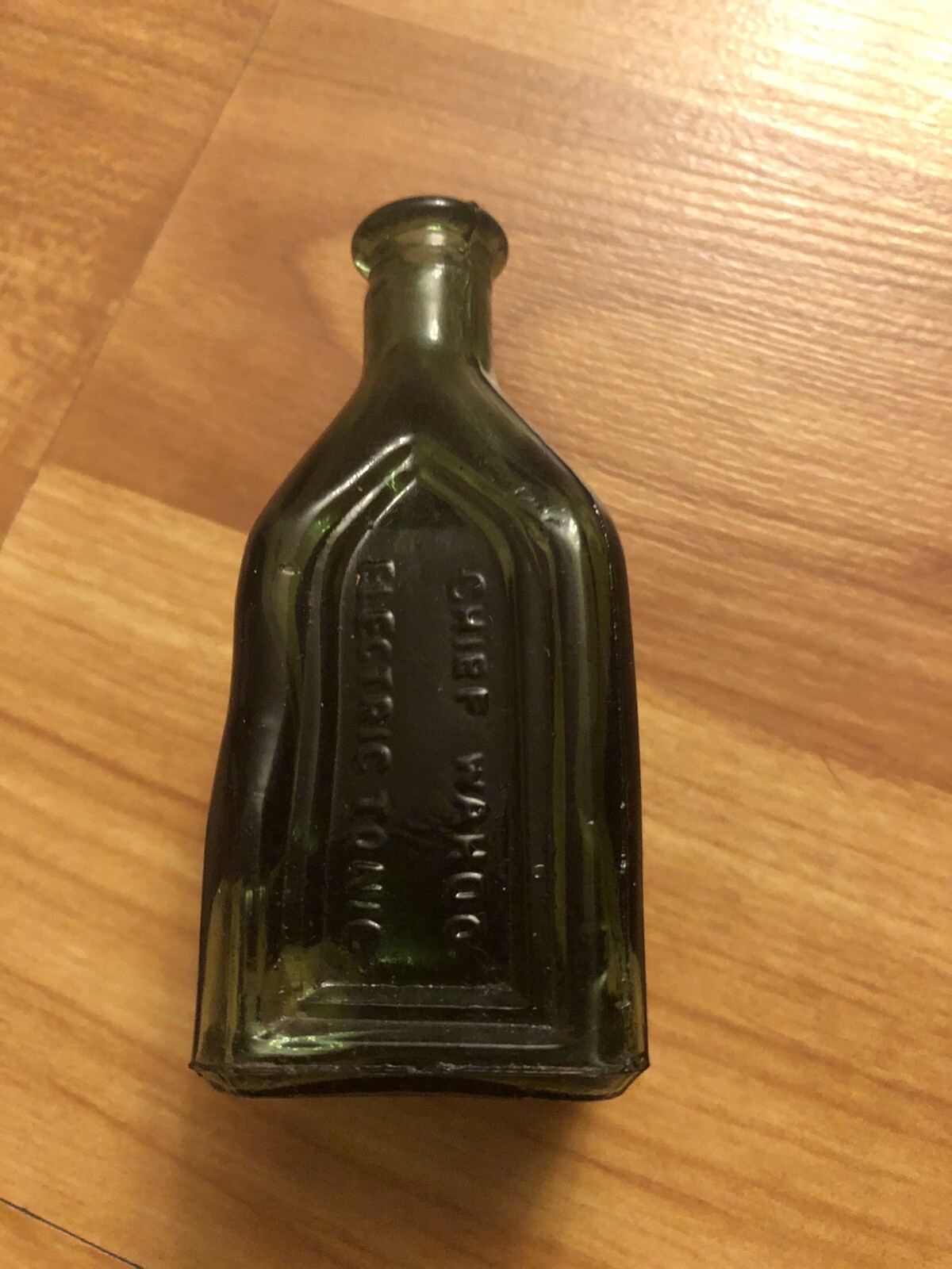 VINTAGE CHIEF WAHOO ELECTRIC TONIC WALBRIDGE DUNSMUIR CAL BOTTLE ...