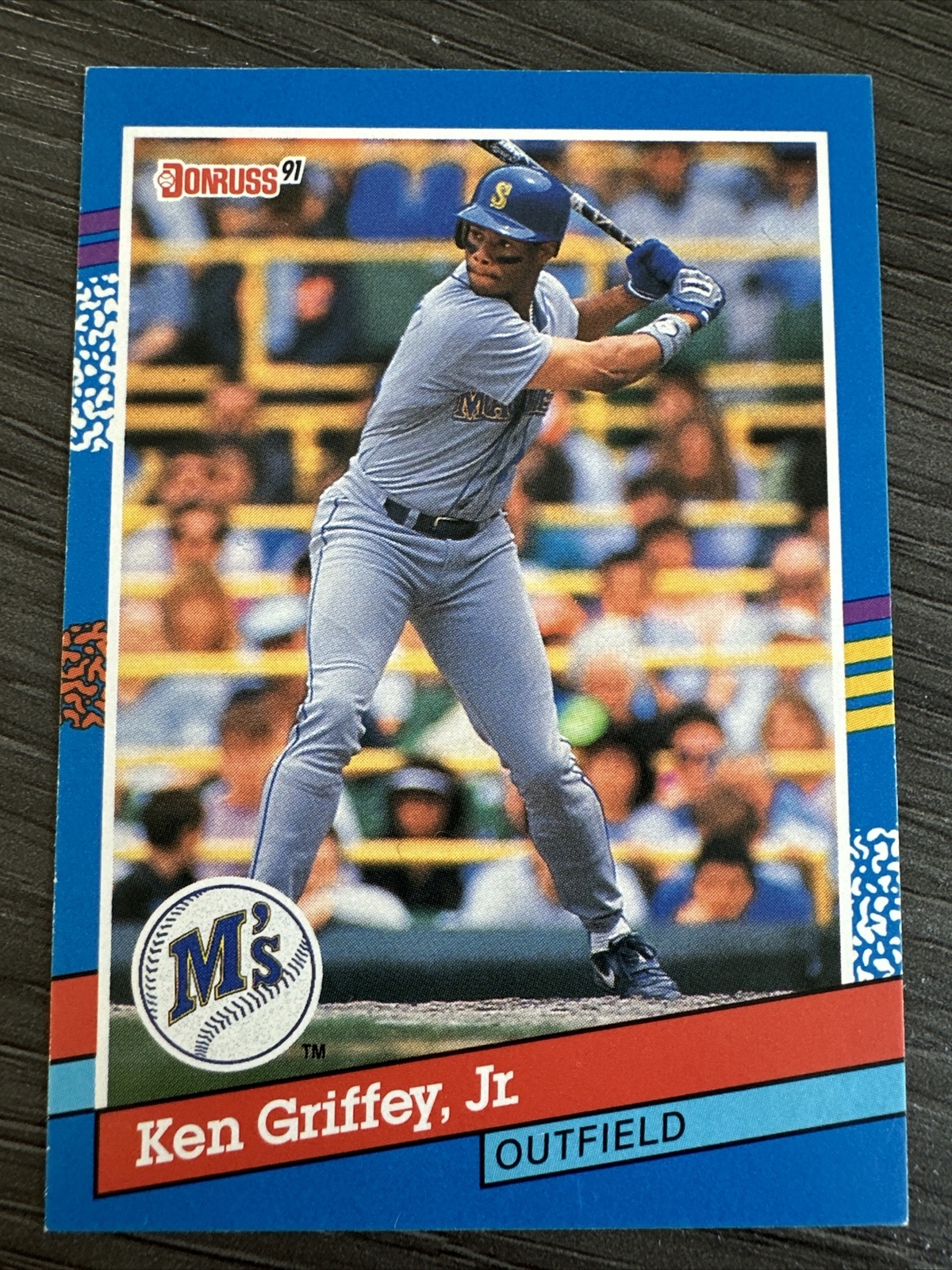 1991 Donruss - Three Yellow Lines Right Border #77 Seattle Mariners ...