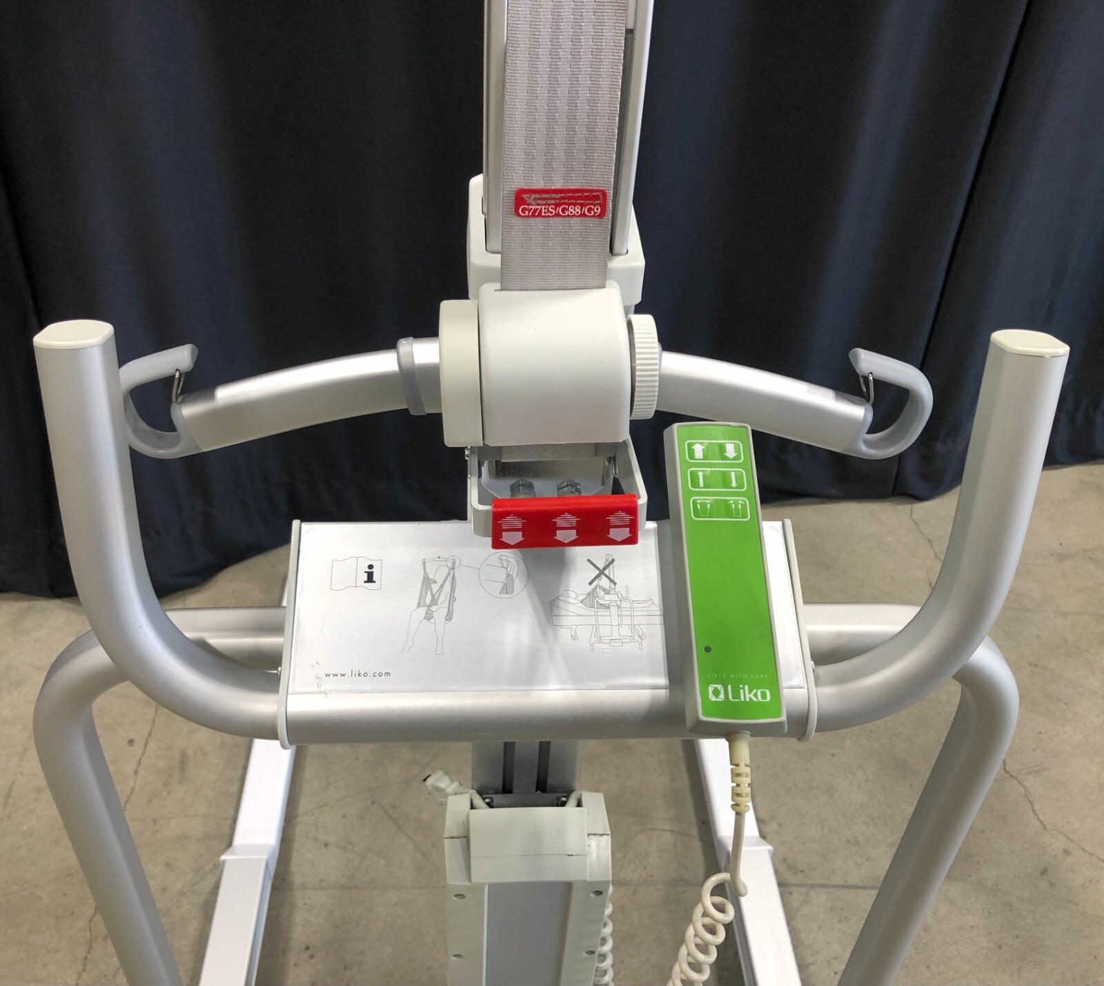 LIKO GOLVO 7007 ES MOBILE POWER PATIENT LIFT, battery Charger & NEW ...