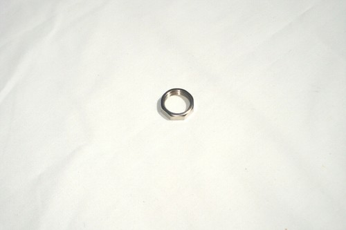 FORD 1948 - 56 - 60 F100 WINDSCREEN WIPER PIVOT NUT SHAFT SET | eBay