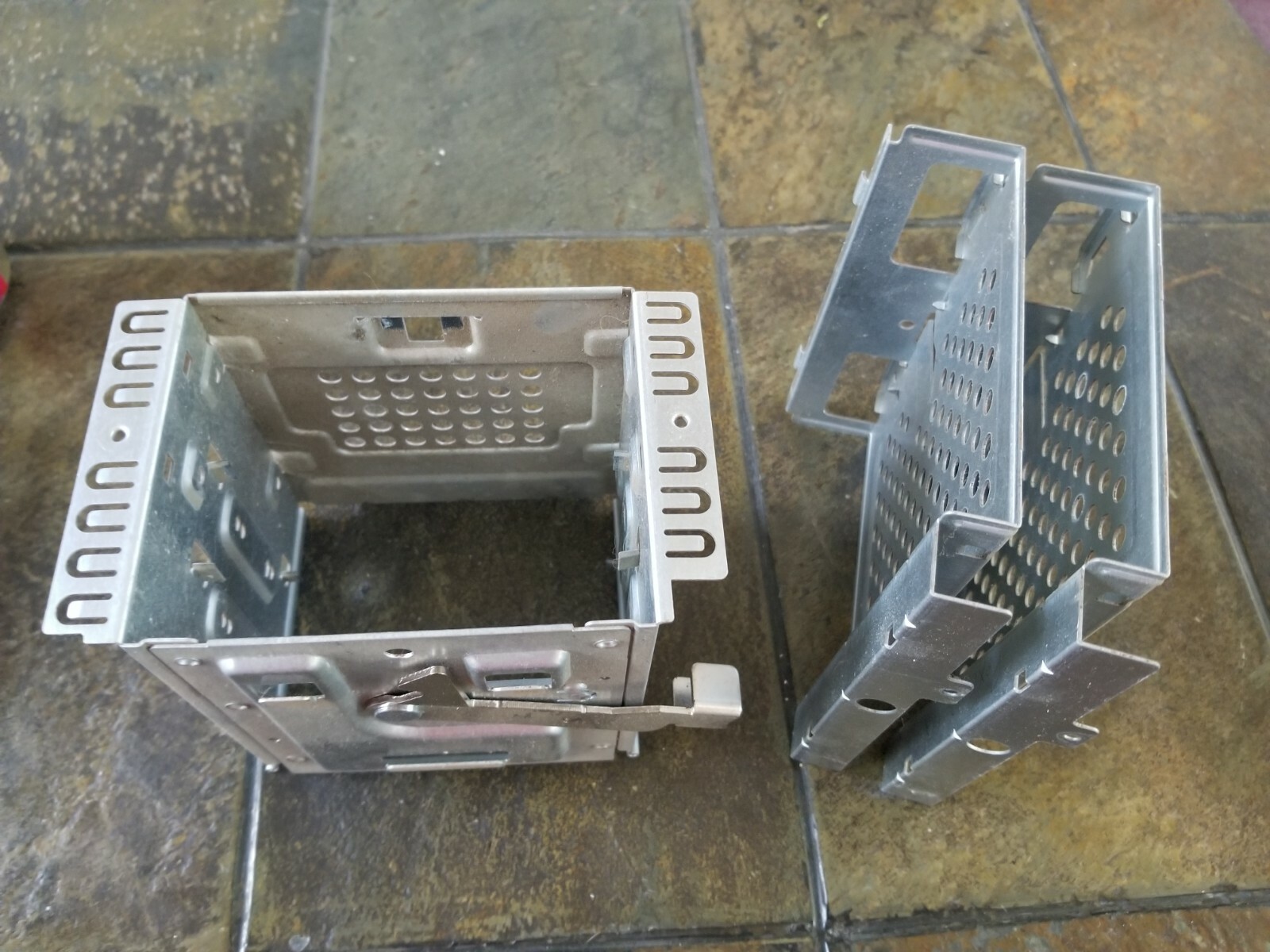 Foxconn ATX Tower PC Case Hard Drive Disk factory OEM HD mounts / cages ...