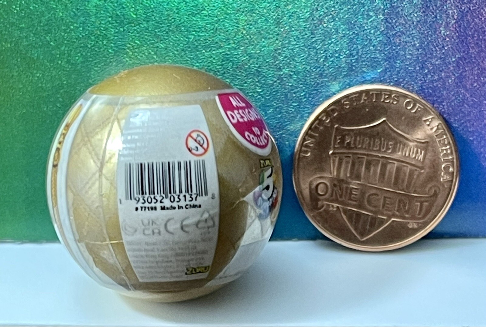 NEW RELEASE Toys Mini Brands Series 3 Frozen Moment Gold Mini Fashion ...