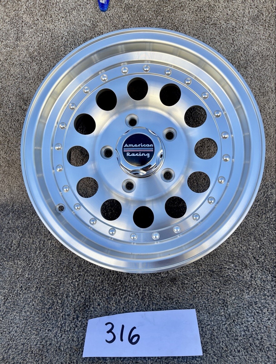 海外輸入ホイール 16x7 / 16x8 American Racing AR62 Outlaw 8x6.5 / 8x165.1 -8/0 ...