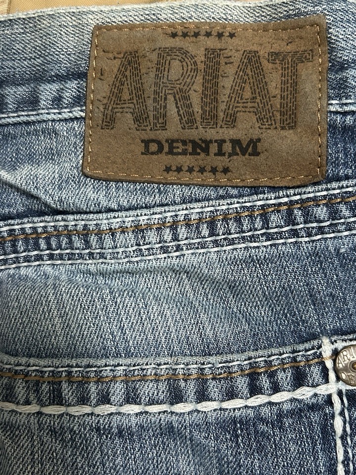 Ariat Men's M7 Rocker slim fit, straight-leg jean. Does Have Spot On ...