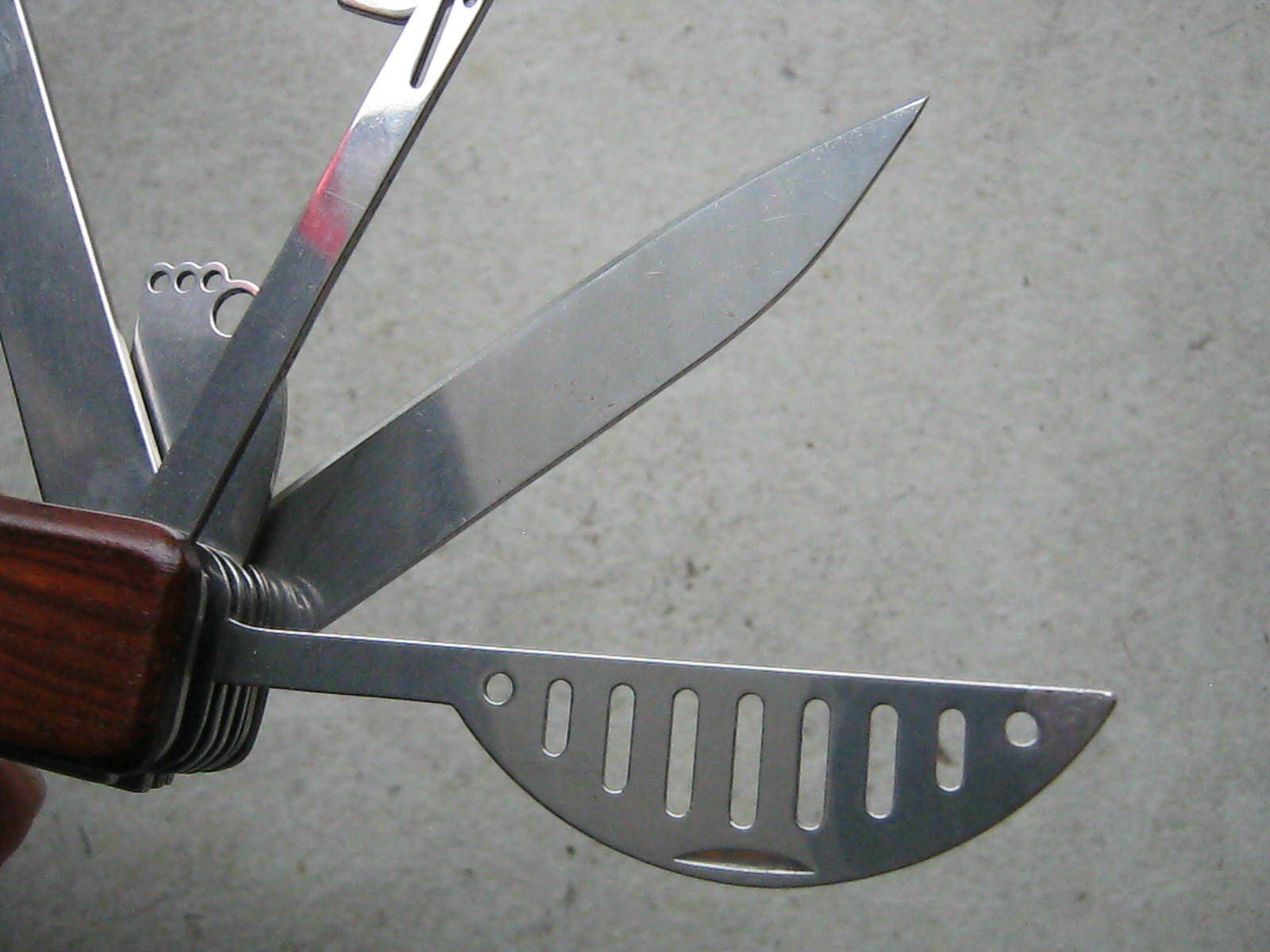 COCKTAIL CRAFTSMAN 10 IN 1 COCKTAIL MULTI TOOL, BARTENDER MUST HAVE ...