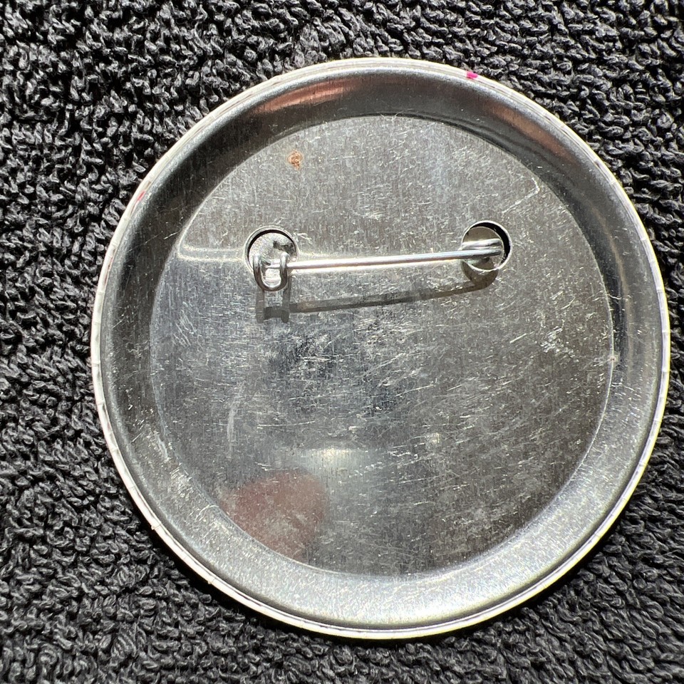 Celebrate With Baileys Original Irish Crème Pin back Button | eBay