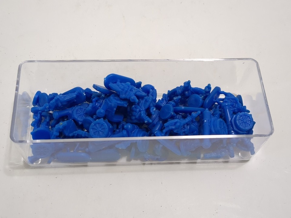 1993 RISK Board Game BLUE replacement Miniature Army 60 Pieces Parts ...