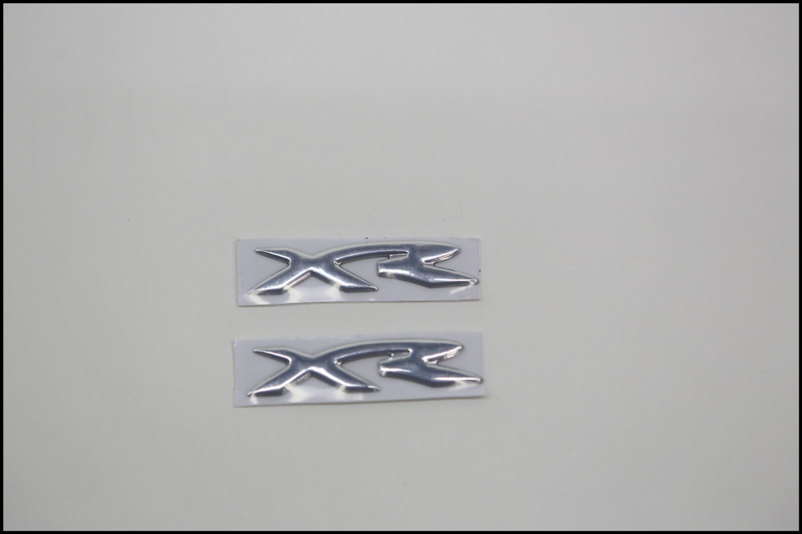XR DECAL BADGE X 2 SUIT FORD BA/BF/FG FPV/FALCON/XR6/XR8/FALCON/SEDAN ...