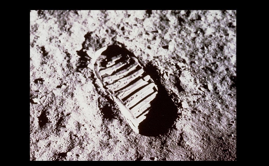 8x10 Footprint on MOON PHOTO,Apollo 11,Buzz Aldrin Boot on Moon Landing ...