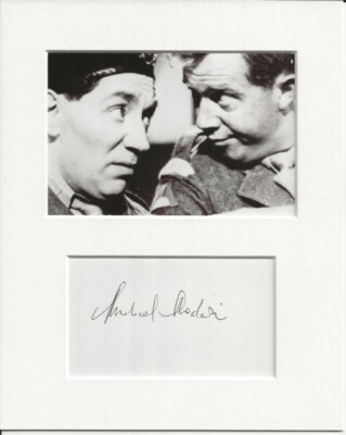 Michael Medwin the army game signed genuine authentic autograph UACC RD ...