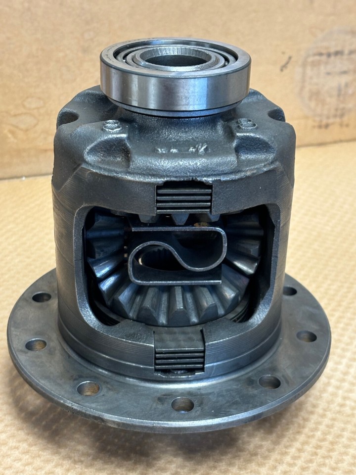 75-87 GM CHEVY 8.5" 10 BOLT 28 SPLINE OEM POSI-TRAC LSD 2.73-UP 2ND GEN ...